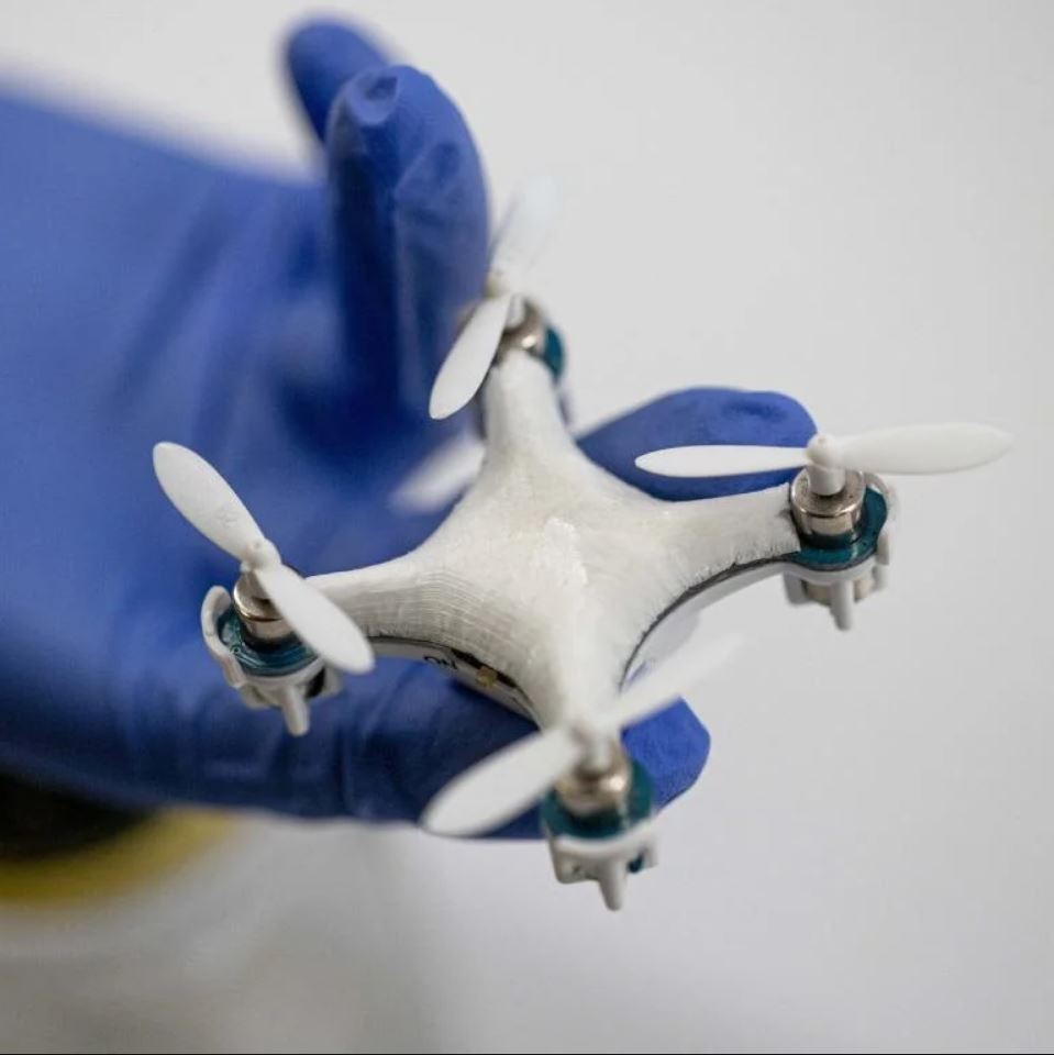 Wearable, Printable, Shapeable New Material that Detect Toxins